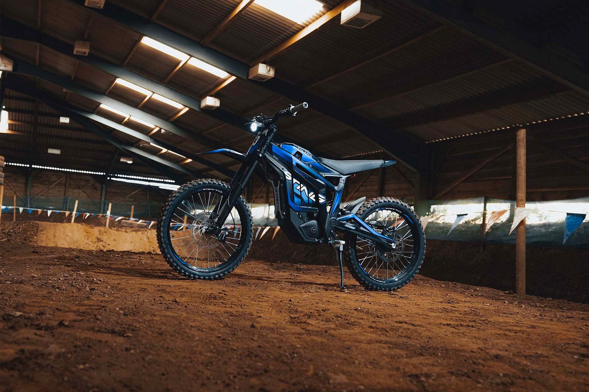 Talaria Sting R (TL4000) Electric Motorbike - Beyond PEV